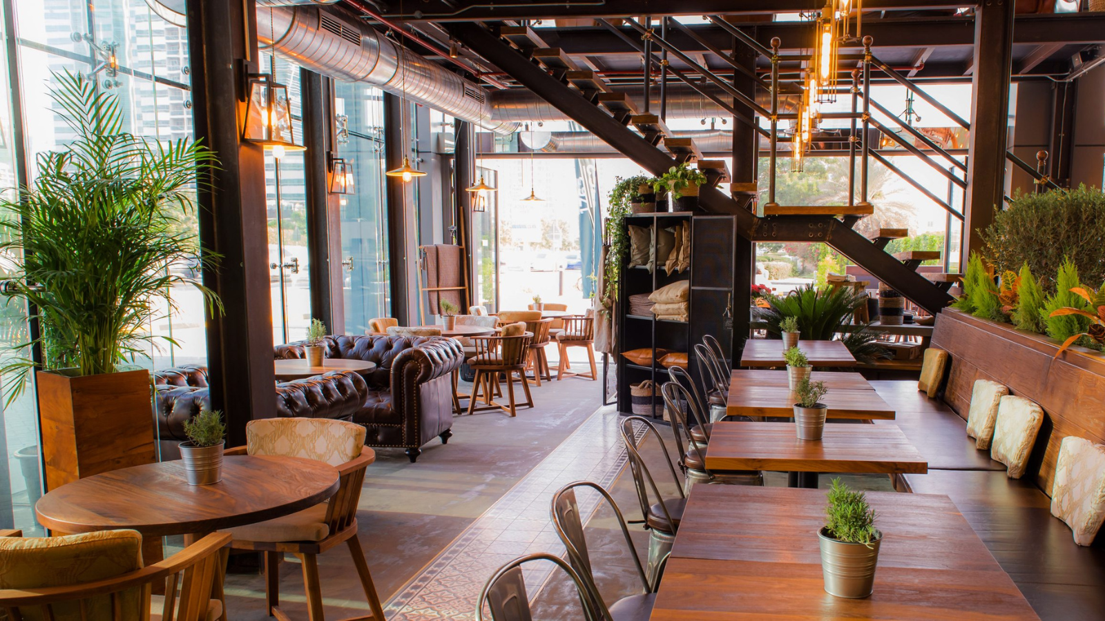 Top 10 restaurants in JLT for unforgettable dining experiences